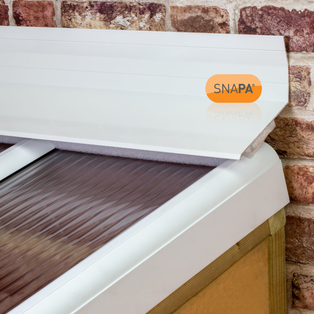 Snapa Top Wall Flashing - ERoofing